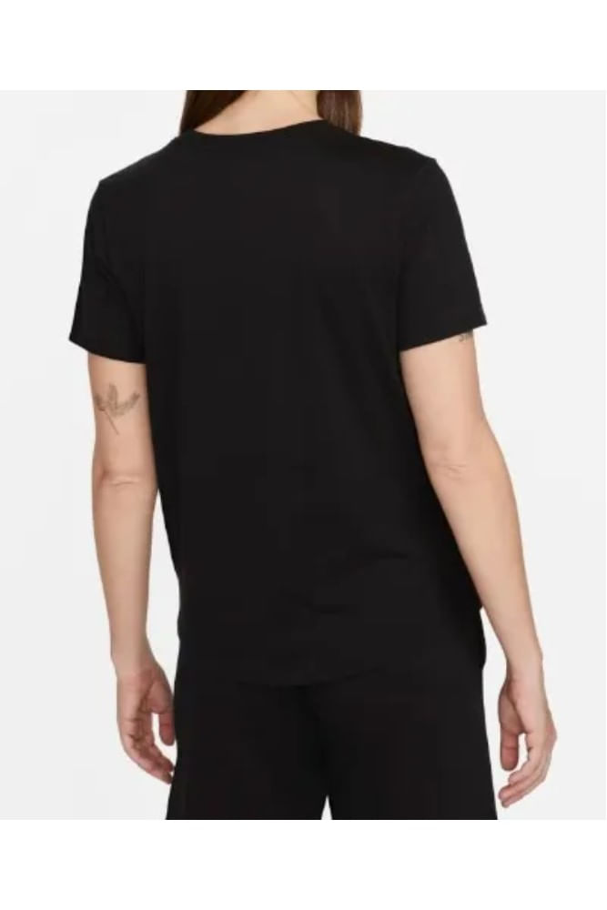 Camiseta Nike Sportswear Essentials Feminina Dx7906-010 Preto